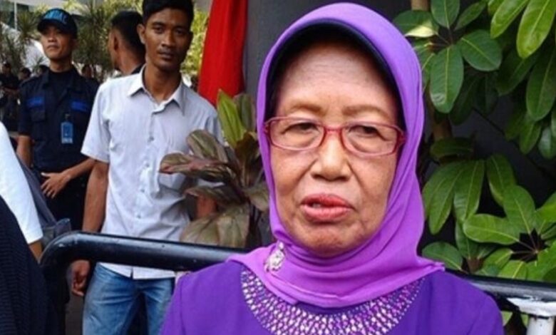 Breaking News: Ibunda Jokowi Wafat - Abadikini.com Breaking News: Ibunda Jokowi Wafat - Abadikini.com